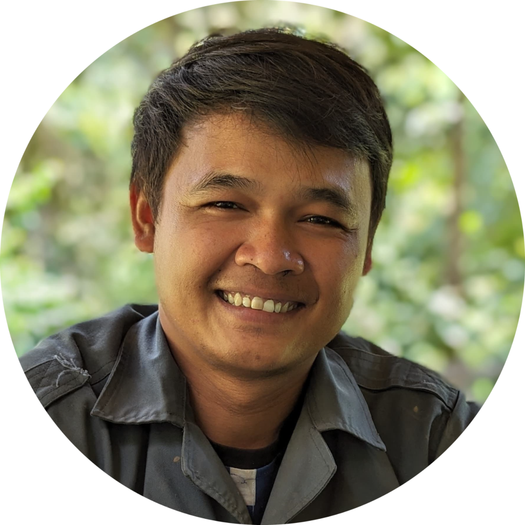 Meet Our Elephants & Mahouts – Mekong Elephant Park